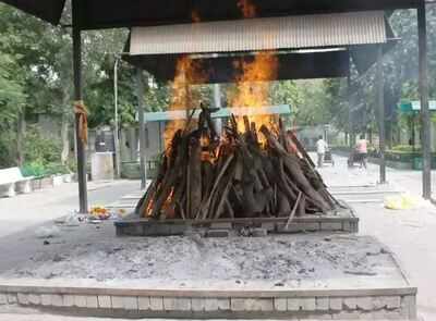 Kolkata: Bagmari burial ground running out of space, KMC searches for ...