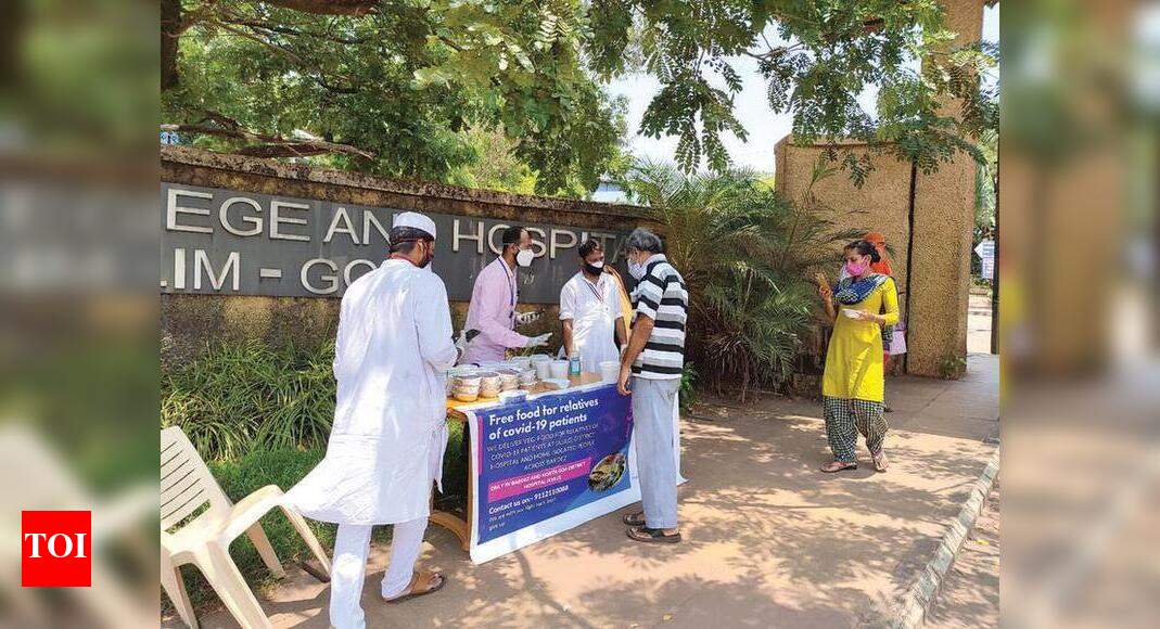 Muslims turn Eid celebrations into charity work | Goa News - Times of India