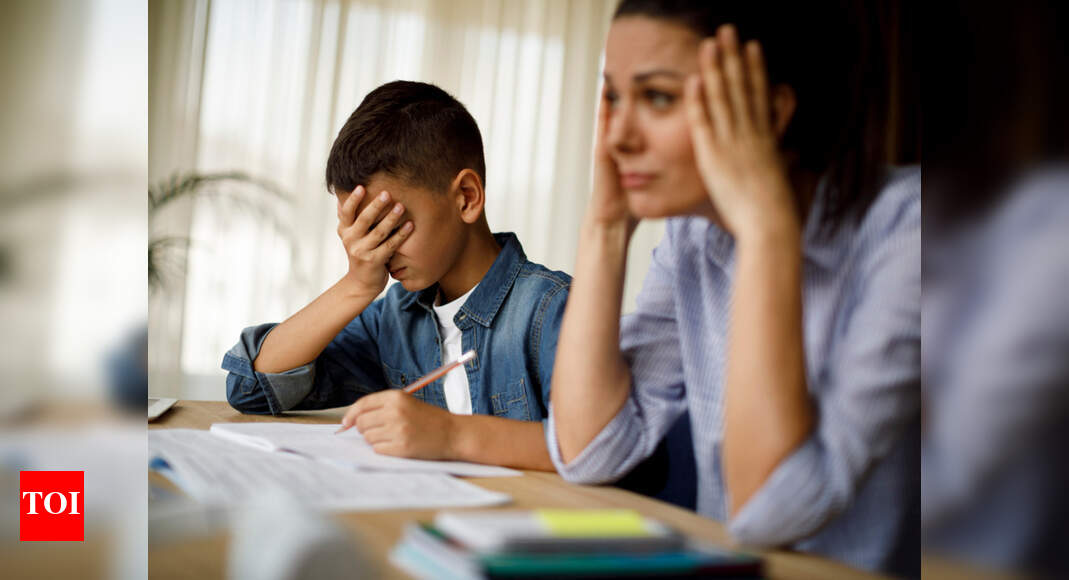 Punishment vs Reinforcement: How they help to shape your child ...