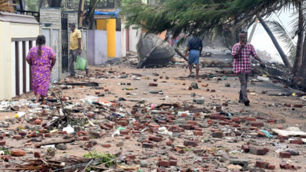 Photos of Cyclone Tauktae impact on coastal states | The Times of India