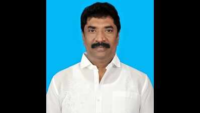 Narsapuram MP K Raghu Ramakrishnam Raju's arrest has proved no one is above law: Yalamanchili ...