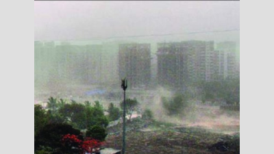 40 villages in Surat on cyclone alert, 800 moved to safety | Surat News ...
