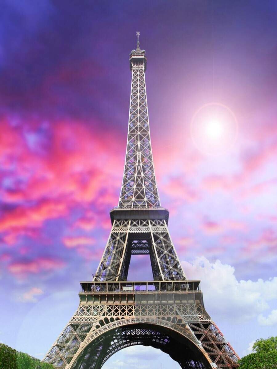 Paris | Eiffel Tower: Fascinating facts about Paris’s famous Eiffel ...