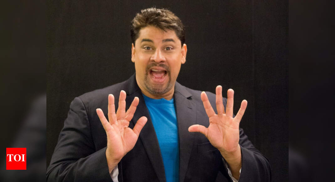 Balasaheb Thackeray was a fan of my show 'Bakra': Cyrus Broacha | Hindi ...