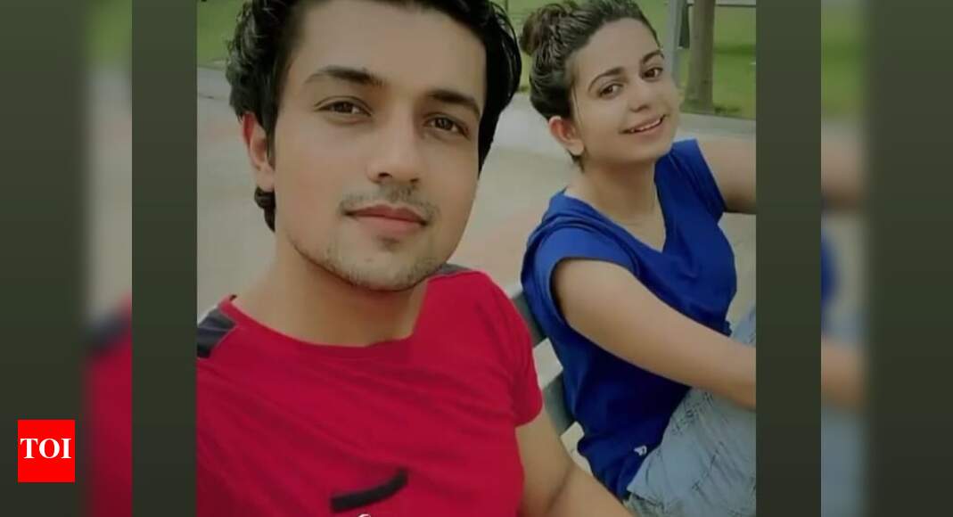 Kinjal Dave and Pavan Joshi's latest post-exercise click is giving ...