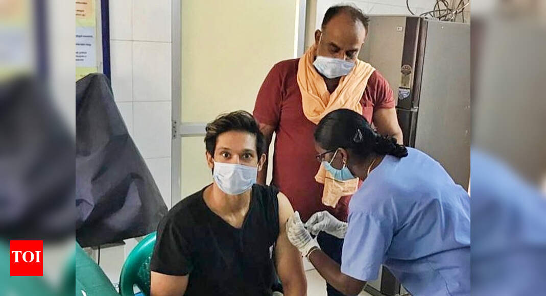 Actor Nakhul Jaidev receives the first dose of COVID-19 vaccine, urges ...