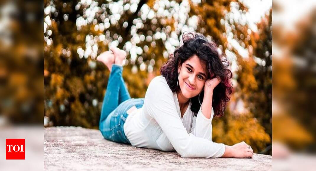 Meat Lover: Actress Rucha Apte turns into a Vegetarian - Times of India