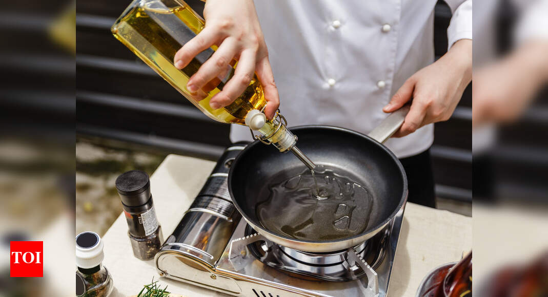 Choosing the right cooking oil – A simple way to stay healthy - Times ...