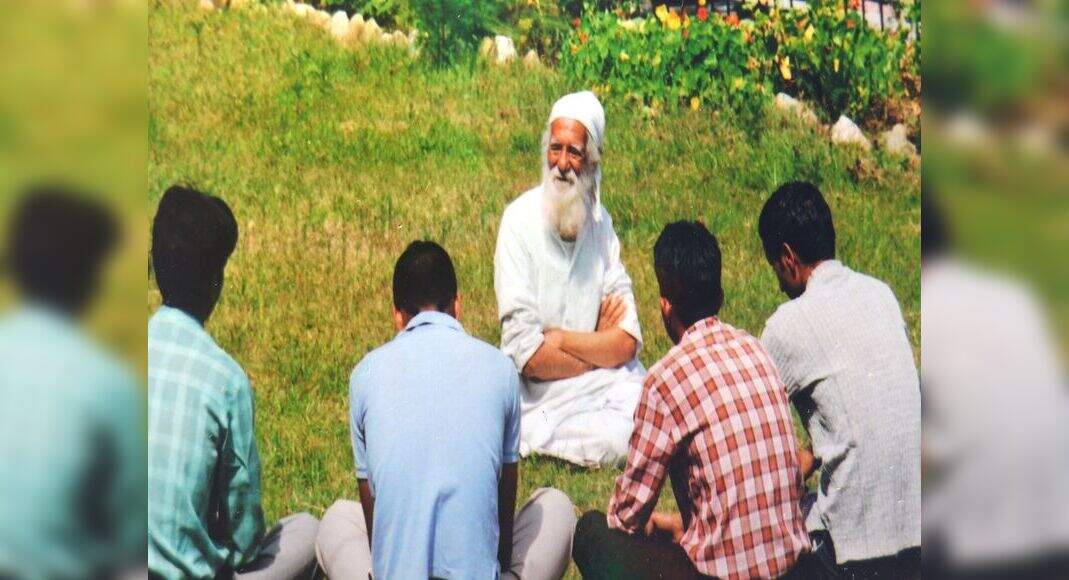 Remembering Sunderlal Bahugana, the man behind Chipko Movement | Times ...
