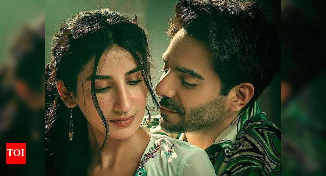 The teaser of ‘Aaya Jado Da’ ft. Aparshakti Khurana and Parul Gulati ...