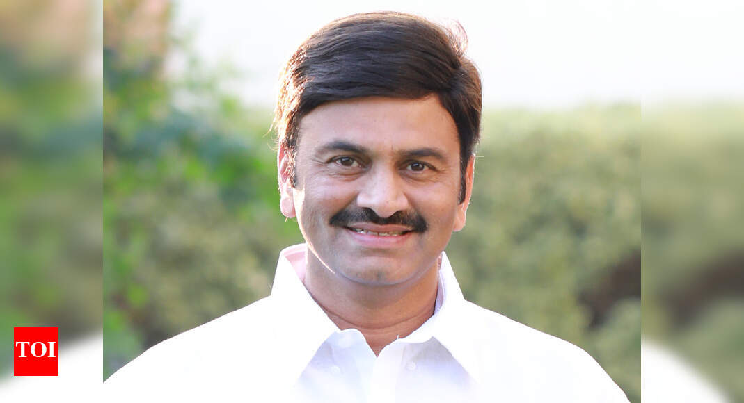 Andhra Pradesh: Narsapuram MP Kanumuru Raghu Rama Krishnam Raju issues legal notice to CID over ...