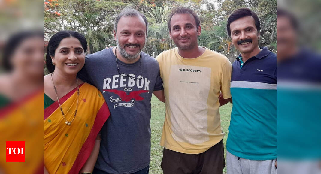 Milind Gawali hails Aai Kuthe Kay Karte director Ravi Karmarkar and ...