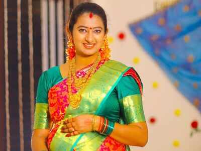 Neelakkuyil fame Latha Sangaraju blessed with a baby boy - Times of India