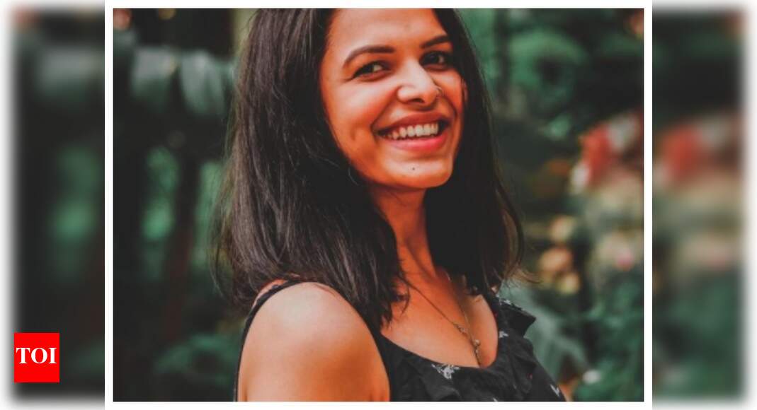 Mitali Mayekar looks breathtakingly beautiful as she flashes her ...
