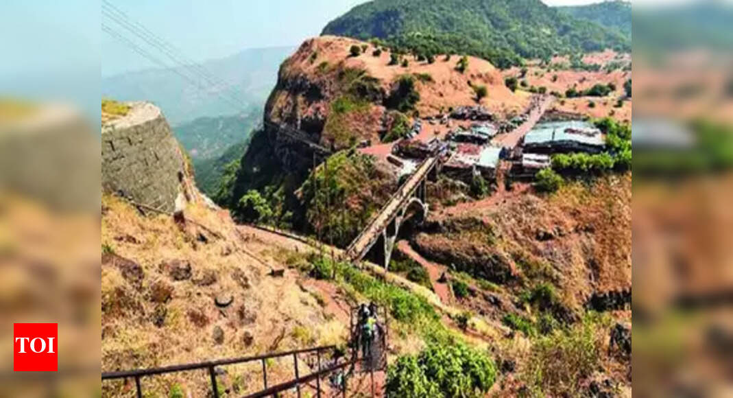 Kolhapur: Vishalgad fort to breathe easy, encroachers to be removed ...