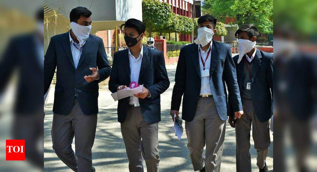 60 Students Against Using Internal Marks For Class XII Score Survey