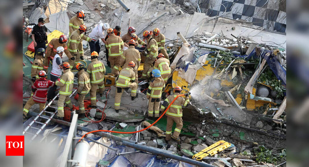 Building collapses in South Korea, injuring 8 people - Times of India