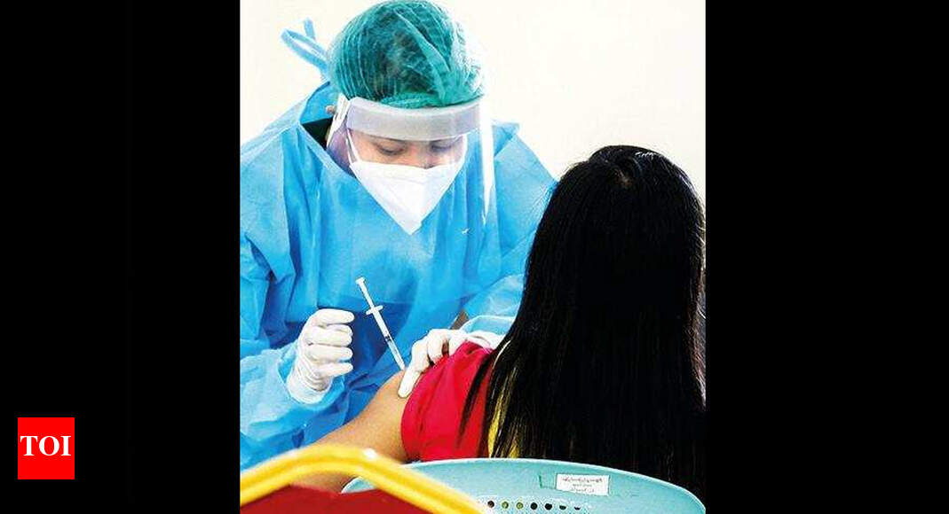 Mumbai: Vax price cap makes drives at offices, housing societies ...