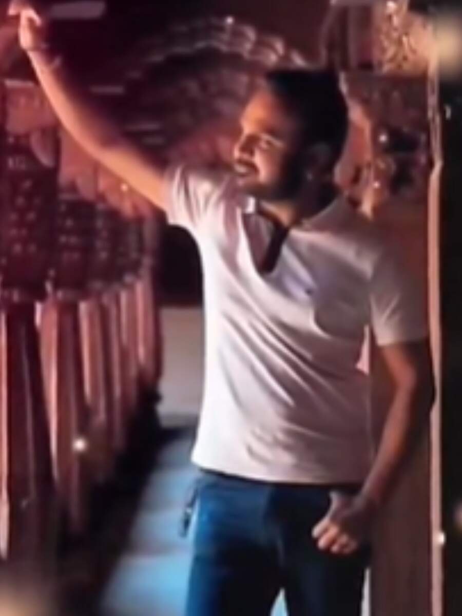 Parthiv Gohil's uber-cool photos | Times of India