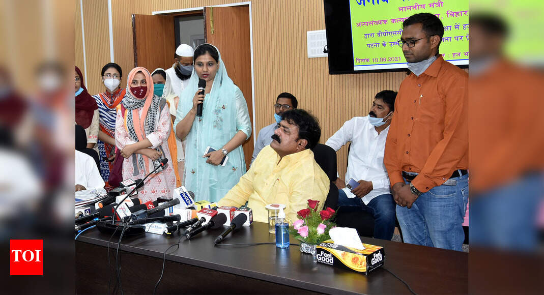 Minister Zama Khan says 51 from Haj Bhavan coaching unit clear BPSC ...