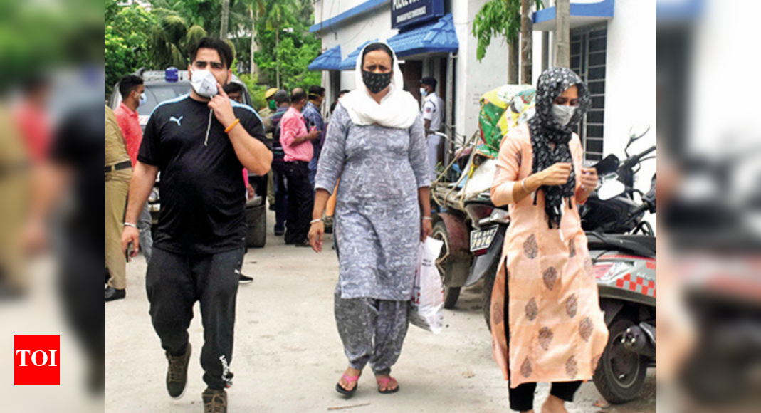 Kolkata cops wait for NOC from Punjab to hand over bodies | Kolkata ...