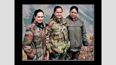 In a first, women patrol Nanda Devi forests at 14,500 feet | Dehradun ...