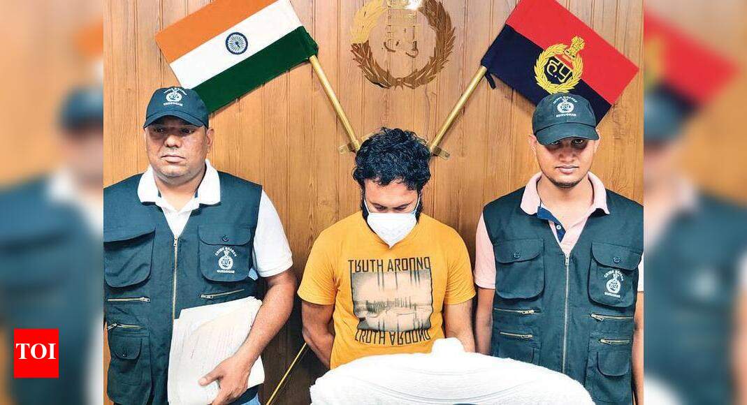 Fbd jail warden targets houses of policemen, arrested for theft ...