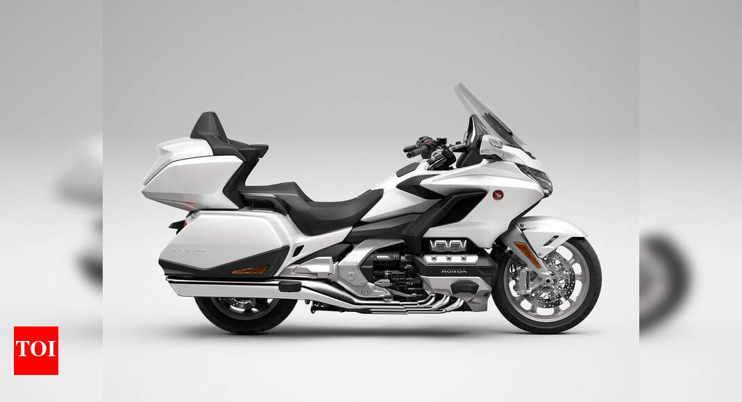 Honda Gold Wing Tour: 2021 Honda Gold Wing Tour launched in India at Rs ...