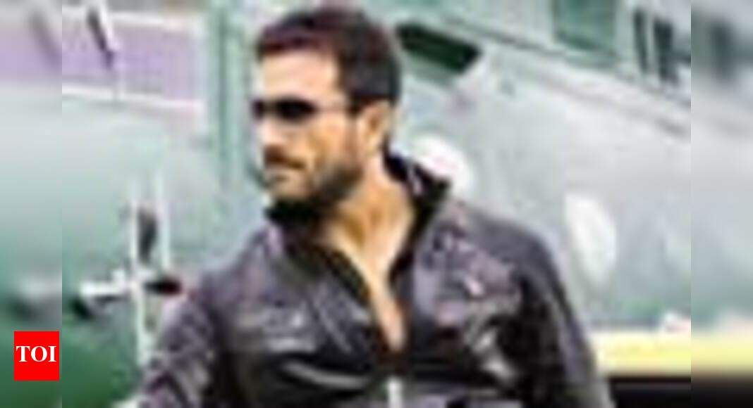 I am not a prince now: Saif | Hindi Movie News - Times of India