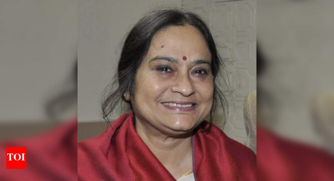 Swatilekha had a very distinct presence on stage: Sujoy Prasad ...