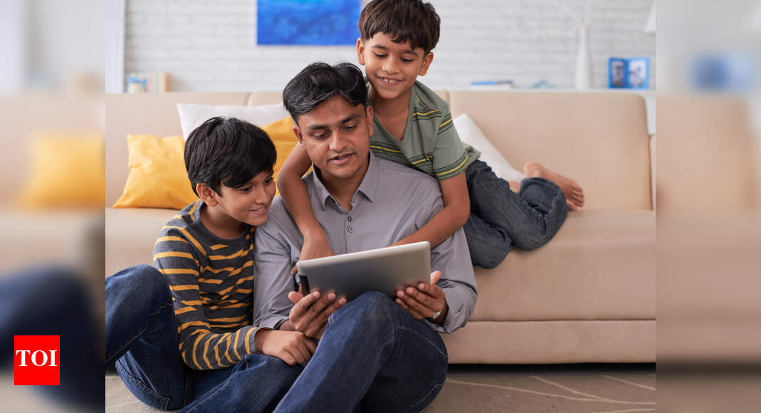 Has WFH brought fathers closer to their kids? - Times of India