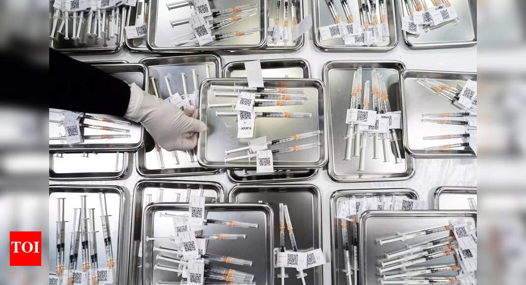 Dual-antibody therapy effective against Covid-19 variants in animal ...