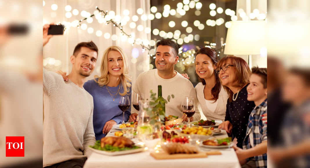 Nuclear Family vs Joint family: What is better for couples? | - Times ...