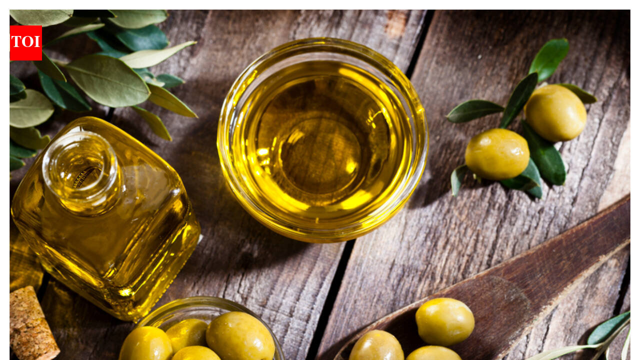 Easy hacks to identify fake olive oil