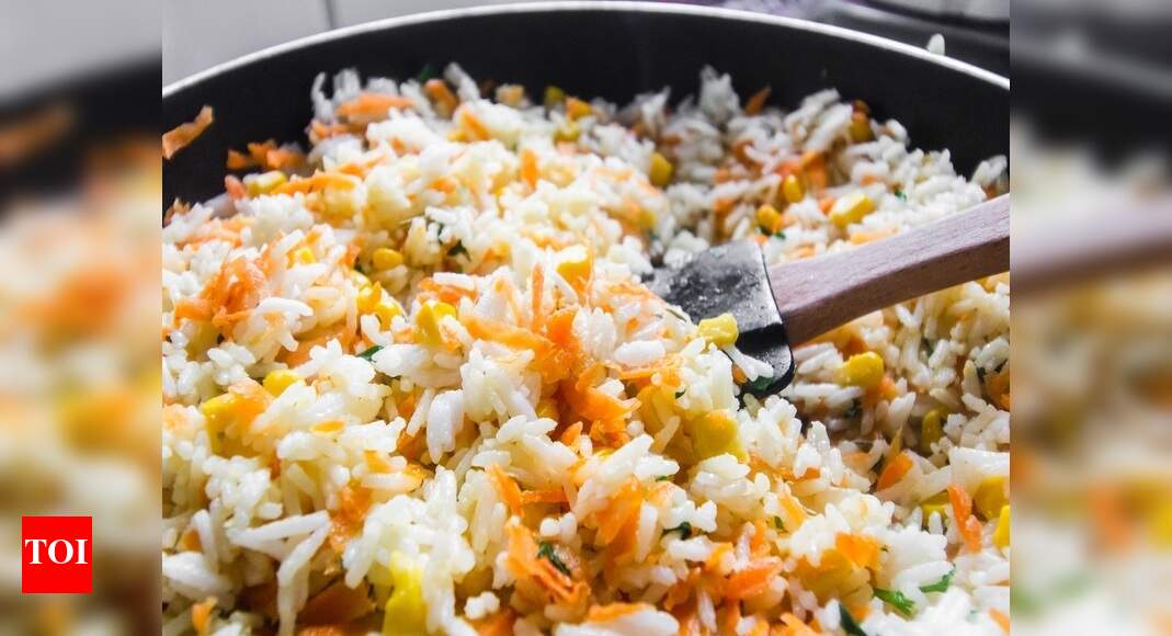 Veg biryani: Instant biryani kits, biryani masala & more - The Times ...