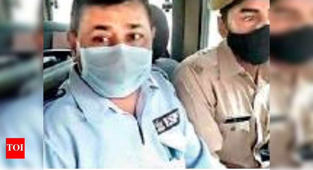 Customer ‘without mask’ shot at by bank security guard | India News ...