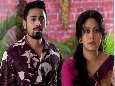 Sreemoyee: Protagonist Sreemoyee comes back home - Times of India