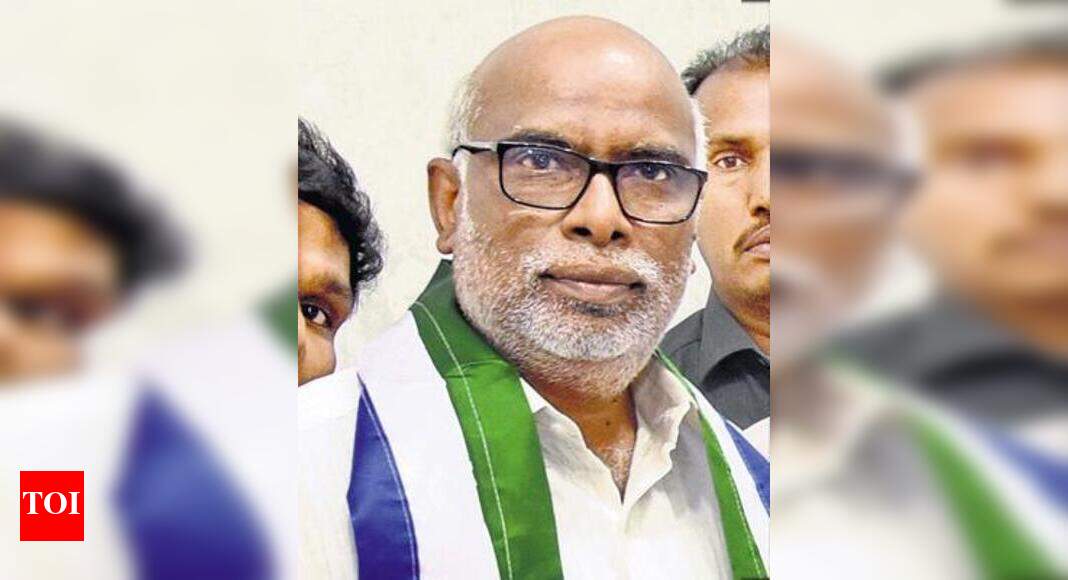 Andhra Pradesh: YSRCP MLC demands Chandrababu Naidu to break his silence on Rayalaeema projects ...