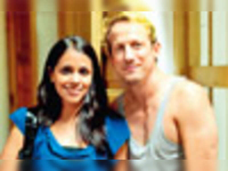 Taranjit Kaur's 'Raju' rocks! | Bengali Movie News - Times of India