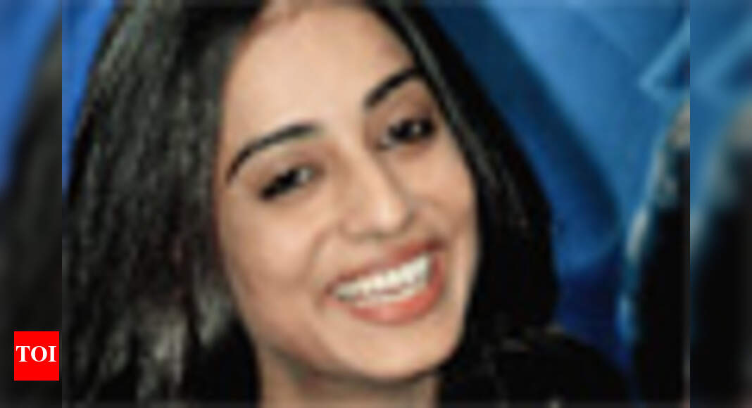 Now a film on 'Pink Chaddi' campaign | Hindi Movie News - Times of India