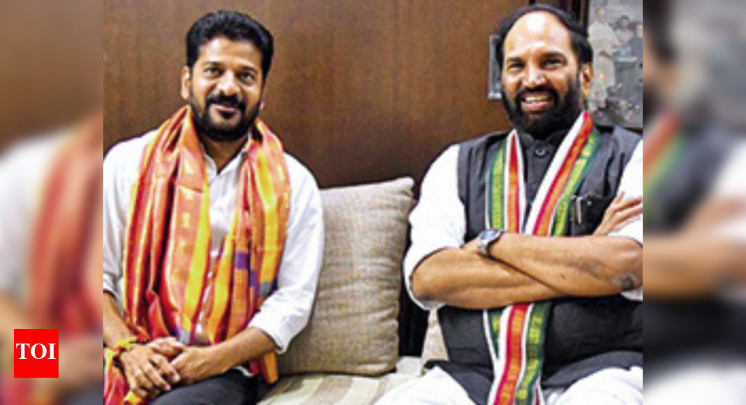 Revanth Reddy: Telangana Congress president A Revanth Reddy meets Mallu Bhatti Vikramarka and N ...