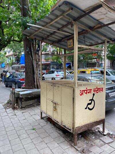 unauthorized broken platform chocking gutter - Times of India