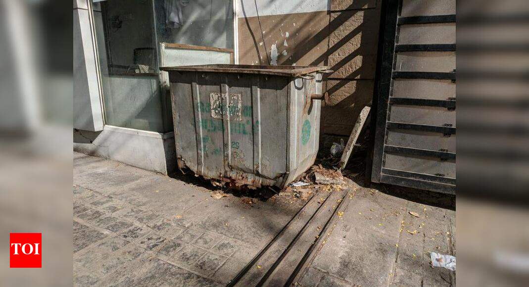 FULLY BROKEN GARBAGE BIN NOT YET REPLACED - Times of India