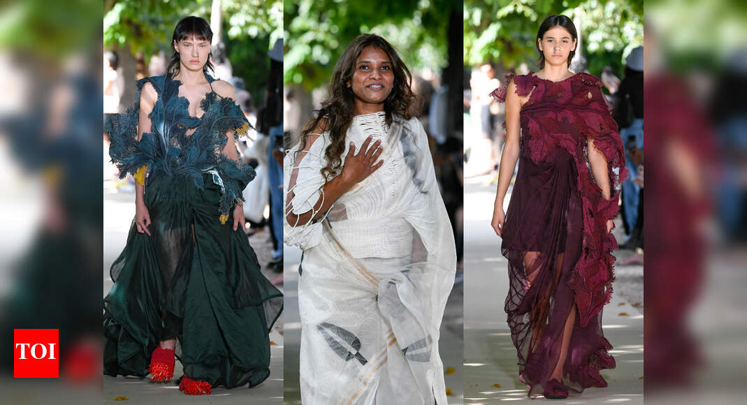 Designer Vaishali Shadangule impresses Paris with Indian weaves in her ...