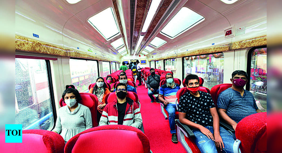 Vistadome Train: Karnataka’s Ist vistadome train wows commuters with ...