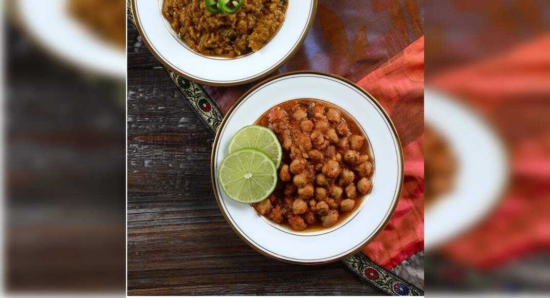 Pindi Chole Recipe: How to Make Pindi Chole Recipe | Homemade Pindi ...