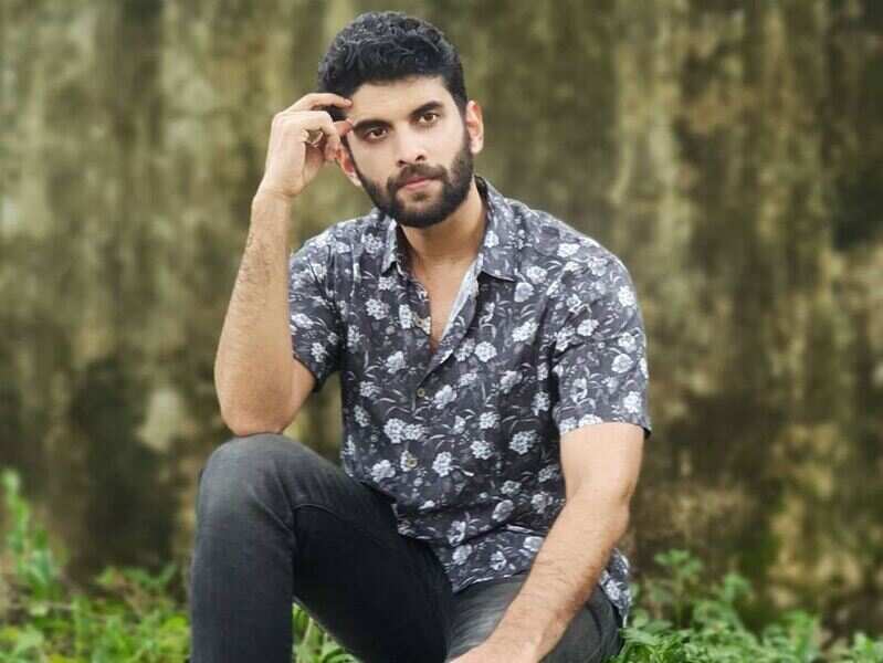 Prem Jacob shares the BTS video of the mirror breaking scene from ...