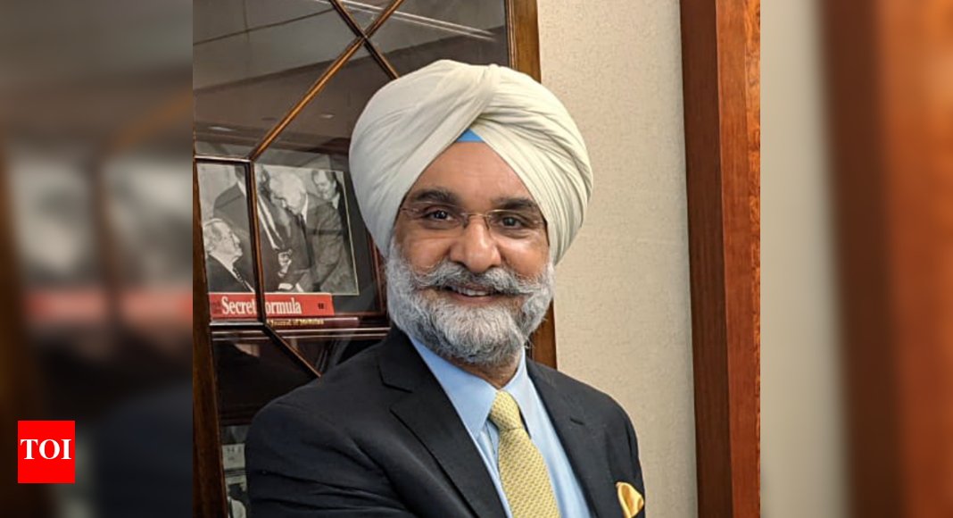 Indian envoy hosts US homeland security secretary | India News - Times ...