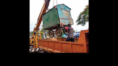 Goa: MLAs approach chief secretary Parimal Rai over GMC vendors | Goa ...