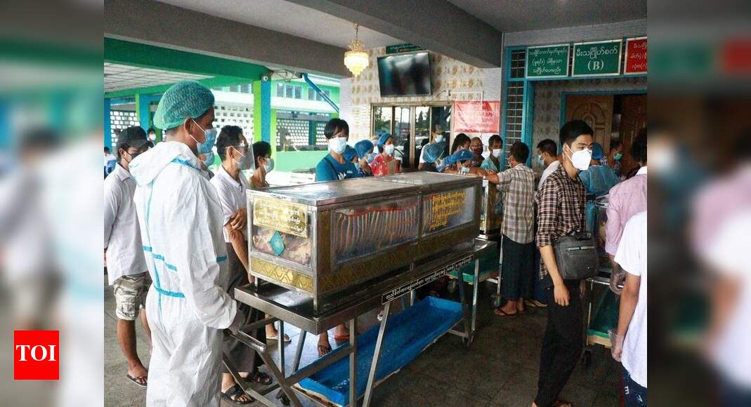 Myanmar Covid Deaths: Charities in Myanmar strained by soaring death ...